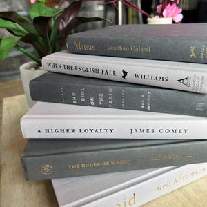 SHADES OF GRAY Books for Decorating, Grey Staging Books, Preloved Books ...