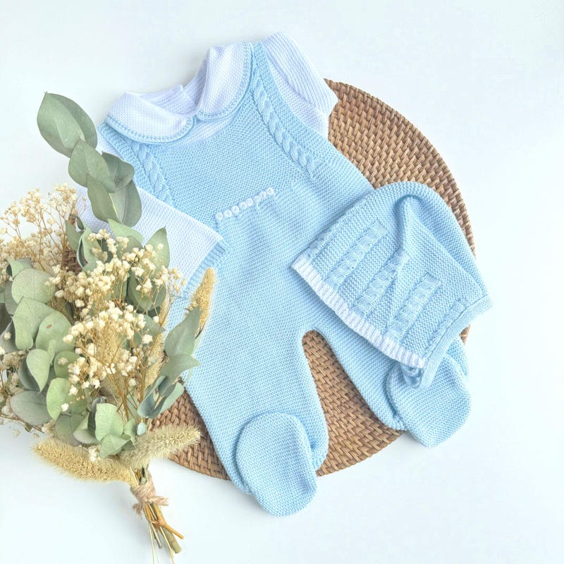 Newborn First Outfit - Etsy