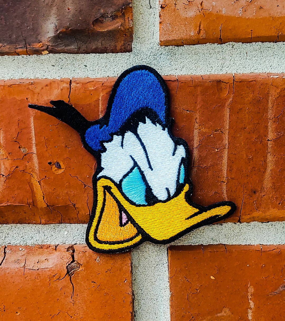 Donald Duck Angry Yelling 3.87" X 3.46" Disneyland Disney Parks Resorts ...