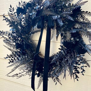 Black Halloween Wreath With Velvet Bow, Black Bat Halloween Wreath for ...