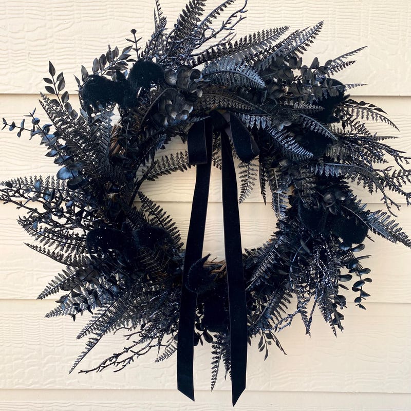 Gothic Wreath - Etsy