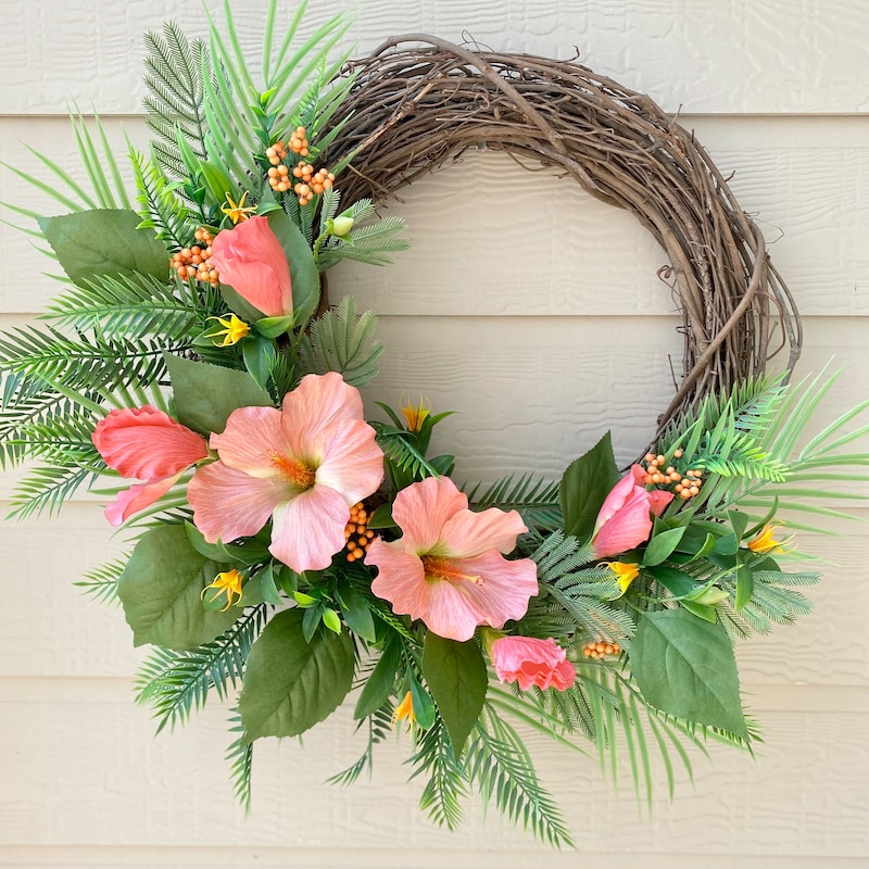 Hawaiian Wreaths - Etsy