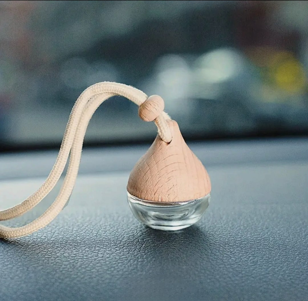 A Teardrop Rear View Mirror Car Diffuser Glass & Wood Car Dangle ...