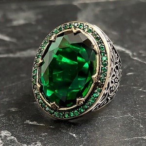 Men Oval Green Emerald Gemstone Silver Ring, Men Green Zircon Stone ...