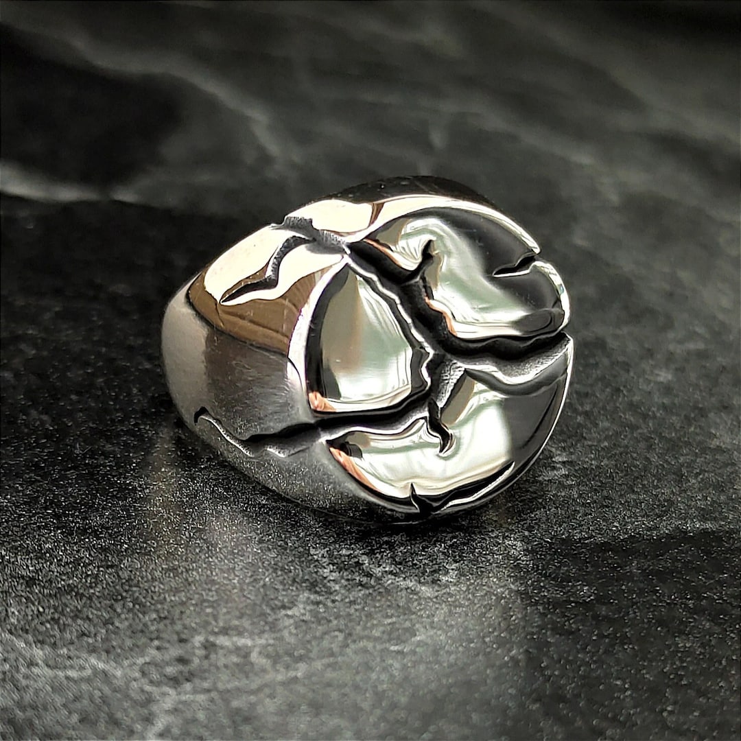 925 Sterling Silver Cracked Structured Ring , Silver Shiny Mysterious ...