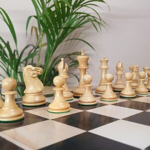 The Staunton Series (jaques Pattern) Chess Pieces in Ebonized & Box ...