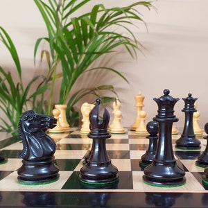 The Staunton Series (jaques Pattern) Chess Pieces in Ebonized & Box ...
