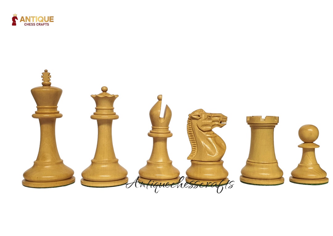The Staunton Series (jaques Pattern) Chess Pieces in Ebony & Box Wood ...