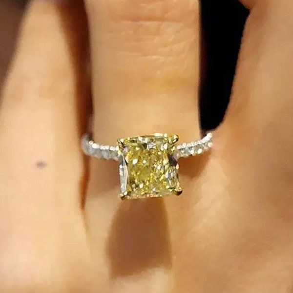 Canary Diamond Ring - Etsy