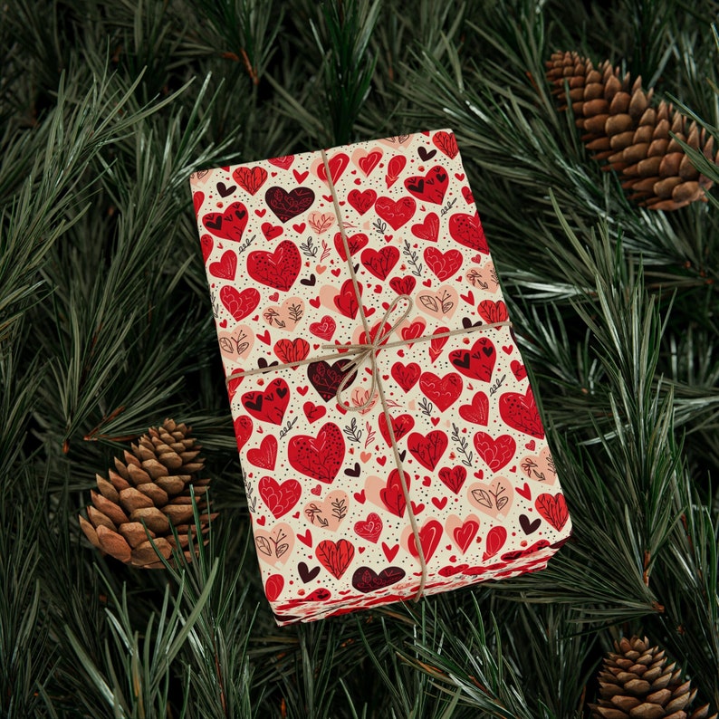 Love Gift Wrapping Paper, Hearts Wrapping Paper Romantic Fun Premium ...