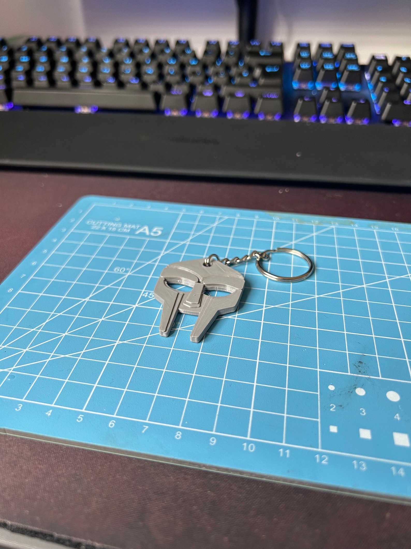 MF DOOM Mask Keyring - Etsy