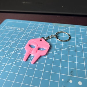 MF DOOM Mask Keyring - Etsy