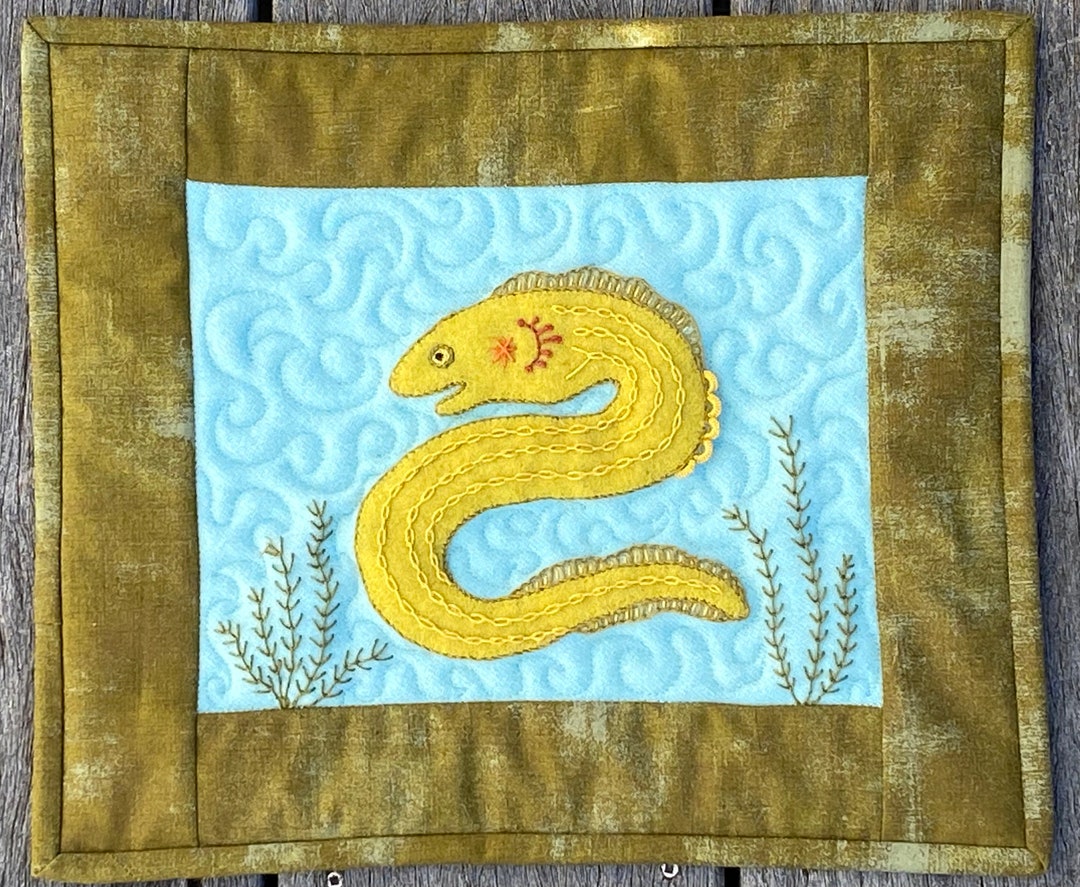 Moray Eel PDF Pattern for Hand Applique and Embroidery on Wool - Etsy