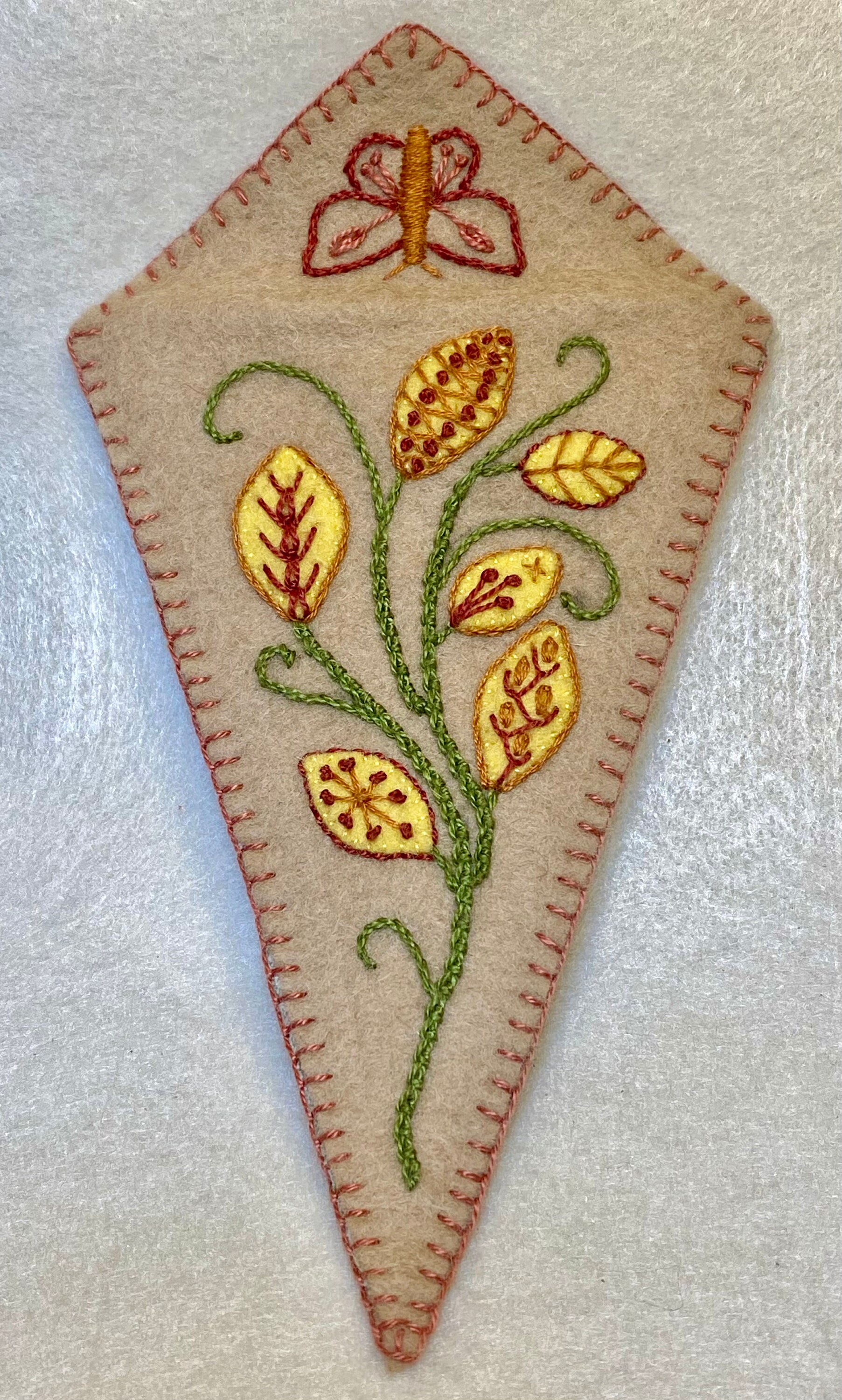 Autumn Leaves Scissor Case Kit With Pattern for Felt Appliqué and ...