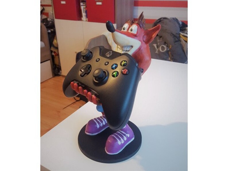 Crash_bandicoot_-_controller_stand 1STL File 3D Digital - Etsy