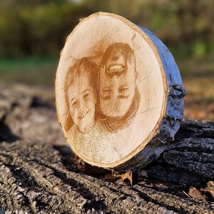 Custom Portrait Wood Engraving Gift - Etsy