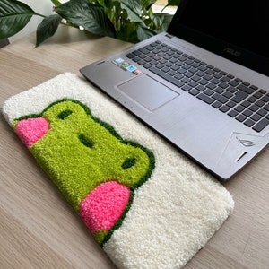 Cute Frog Keyboard Rug / %100 Handmade Fluffy Keyboard Rug - Etsy