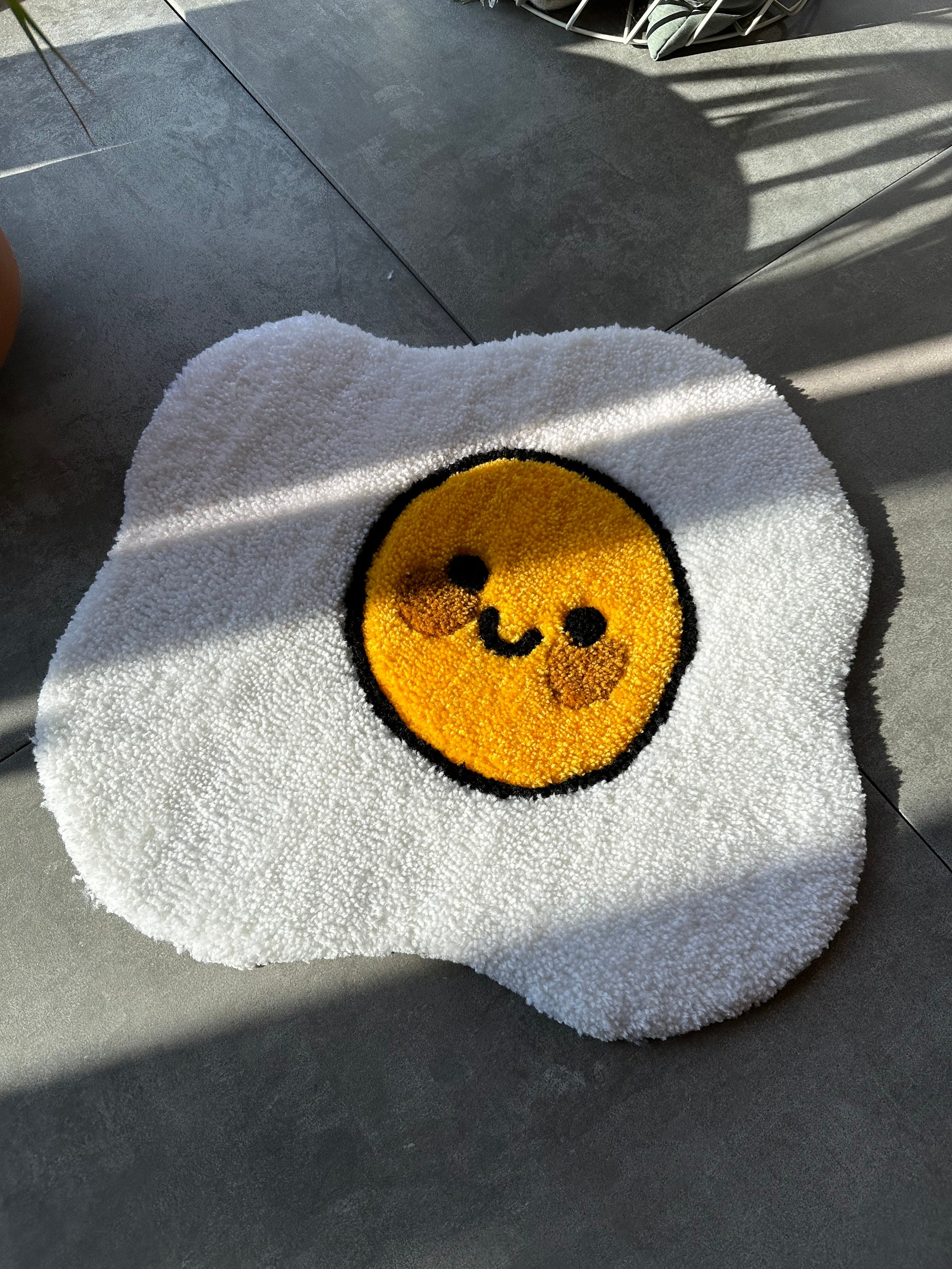 Happy Egg Fluffy Rug / %100 Handmade Tufted Rug - Etsy