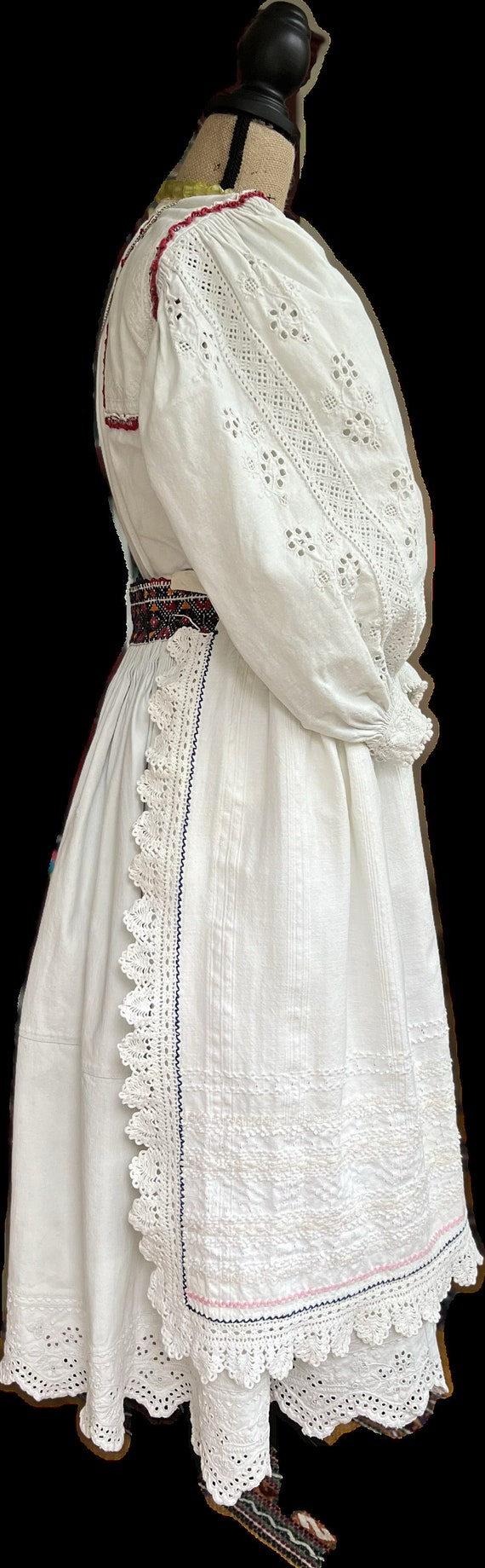 Vintage Rare Romanian Folk Peasant's Ensemble/Costume… - Gem