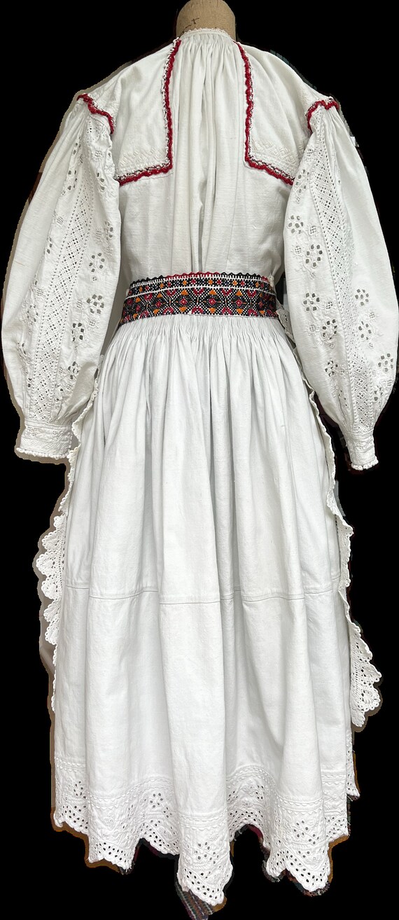 Vintage Rare Romanian Folk Peasant's Ensemble/Costume… - Gem