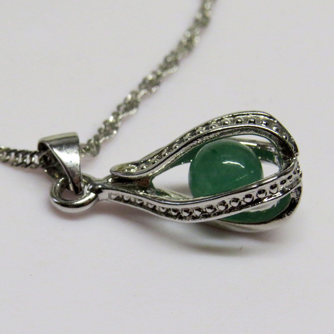 Eye-catching Green Jade Drop Swirl Pendant Necklace on 18” Silver Chain ...