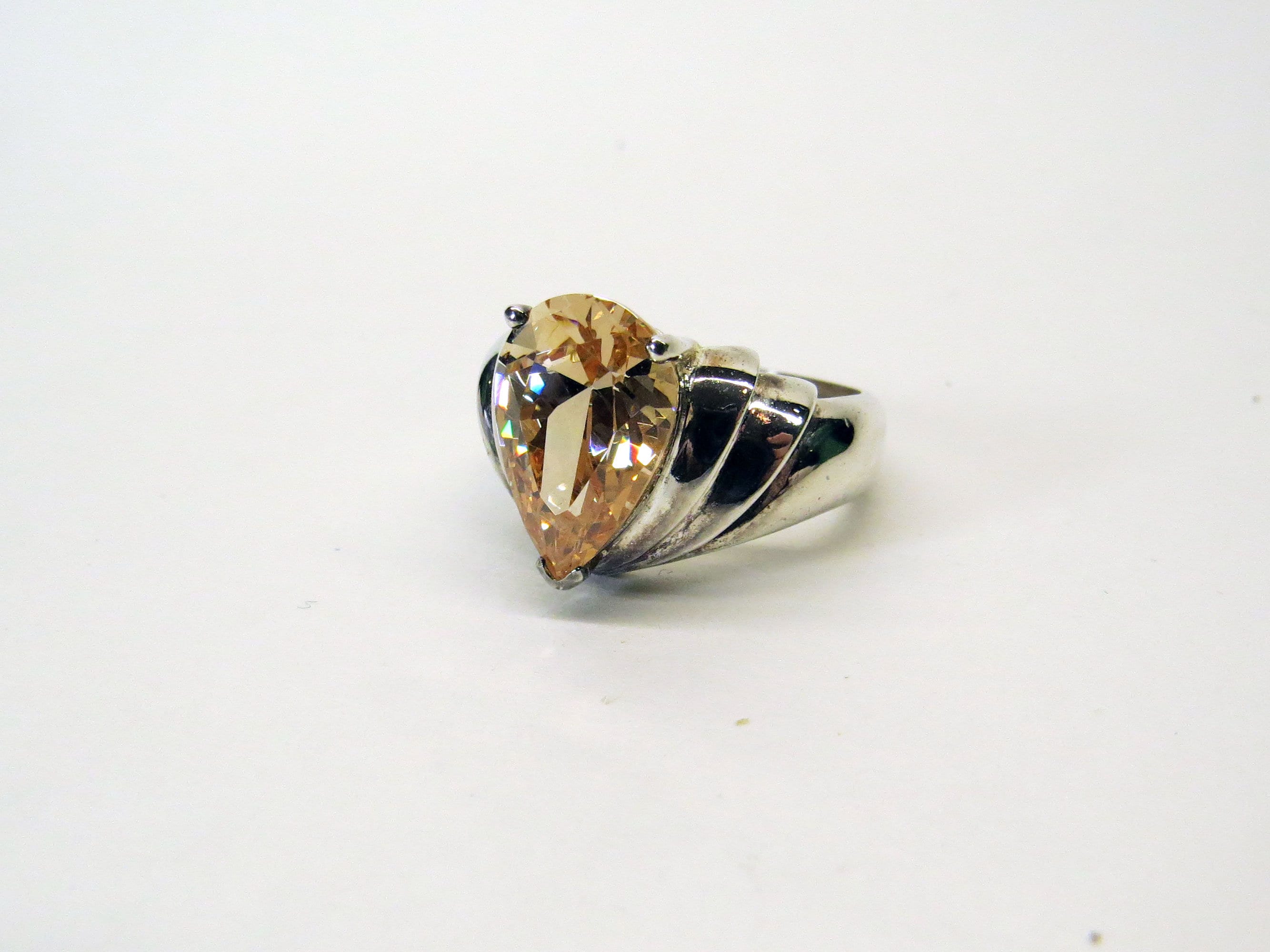 Vintage Art Deco-style SETA 925 Sterling Silver Ring With Pear - Etsy