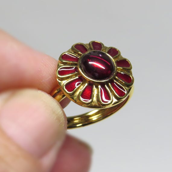 Garnet Flower Ring Crimson Red on Gold Plated 925 Silver Size 10.25 January Birthstone Vintage Unisex BoHo Etsy
