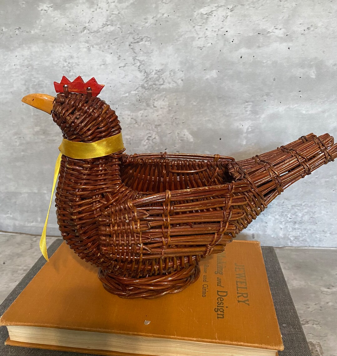 Vintage Wicker Chicken Basket - Etsy