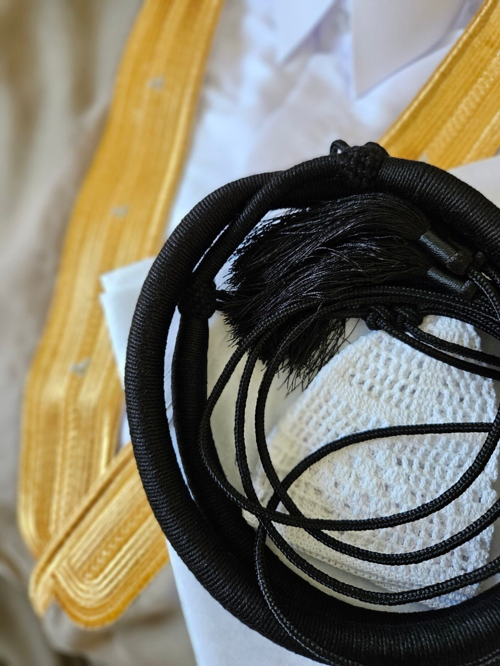 Mens Qatari Thobe 5 Pcs Set white Shemagh - Etsy