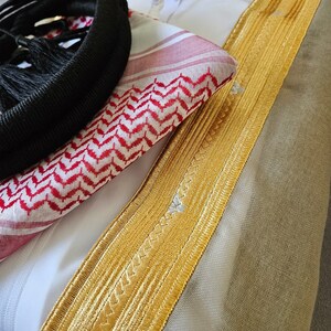 Mens Emirati Thobe 5 Pcs Set (red Shemagh) - Etsy