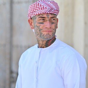 Mens Ready Made Red & White Arab Hat Shemagh Keffiyeh - Etsy