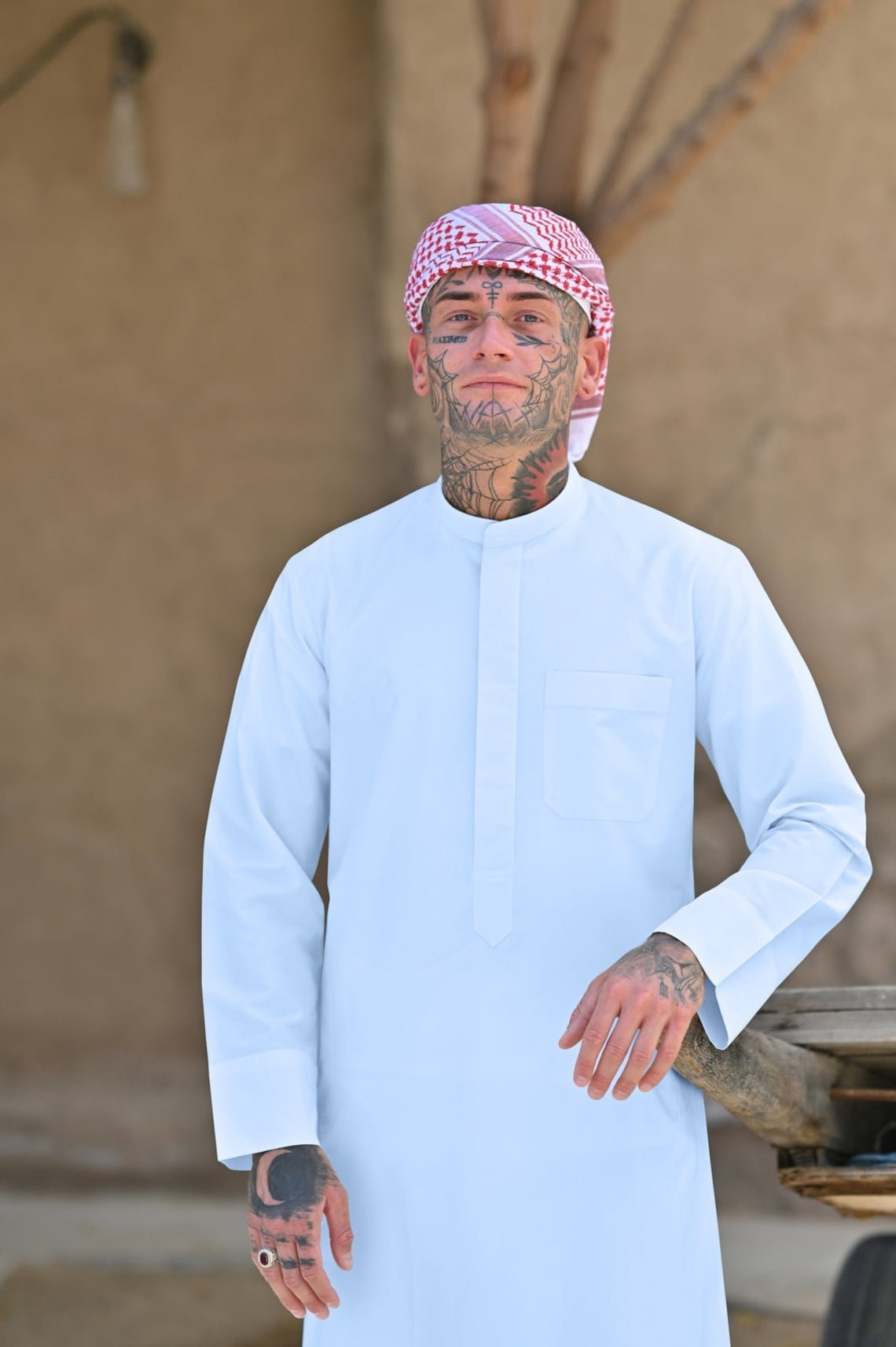 Mens White Kuwaiti Thobes Jubbah Jubba Thawb Kandora Dishdasha Jalabiya ...