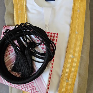 Mens Emirati Thobe 5 Pcs Set (red Shemagh) - Etsy