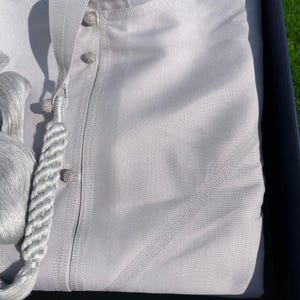 Mens Grey Emirati Thobes Jubbah Jubba Thawb Kandora Dishdasha Jalabiya ...