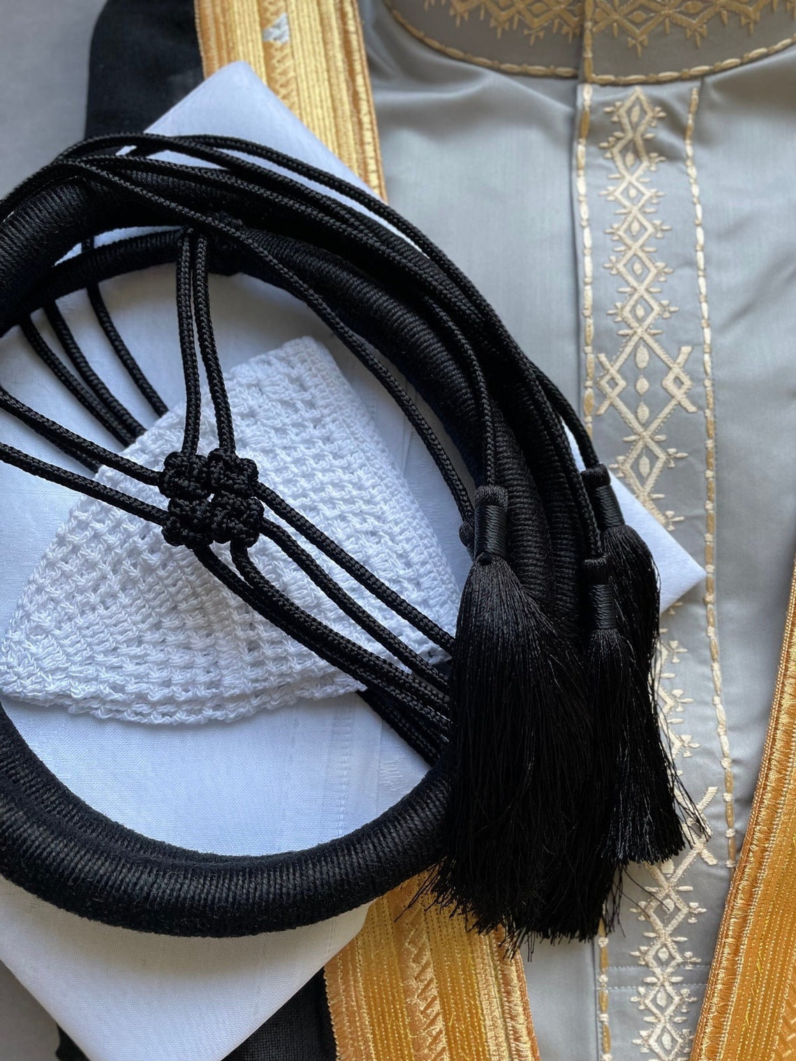 Mens Grey Thobe With Gold Embroidery 5 Pcs Set nikkah Set/ - Etsy