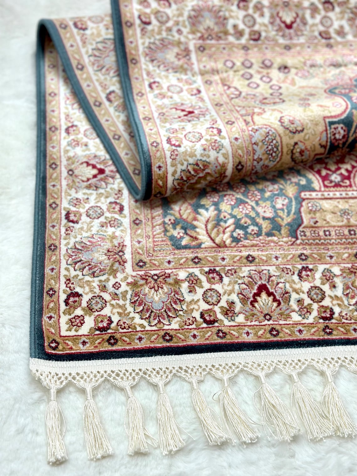 Silk Bamboo Prayer Mat, Luxury Muslim Prayer Rug, Islamic Prayer Mat ...