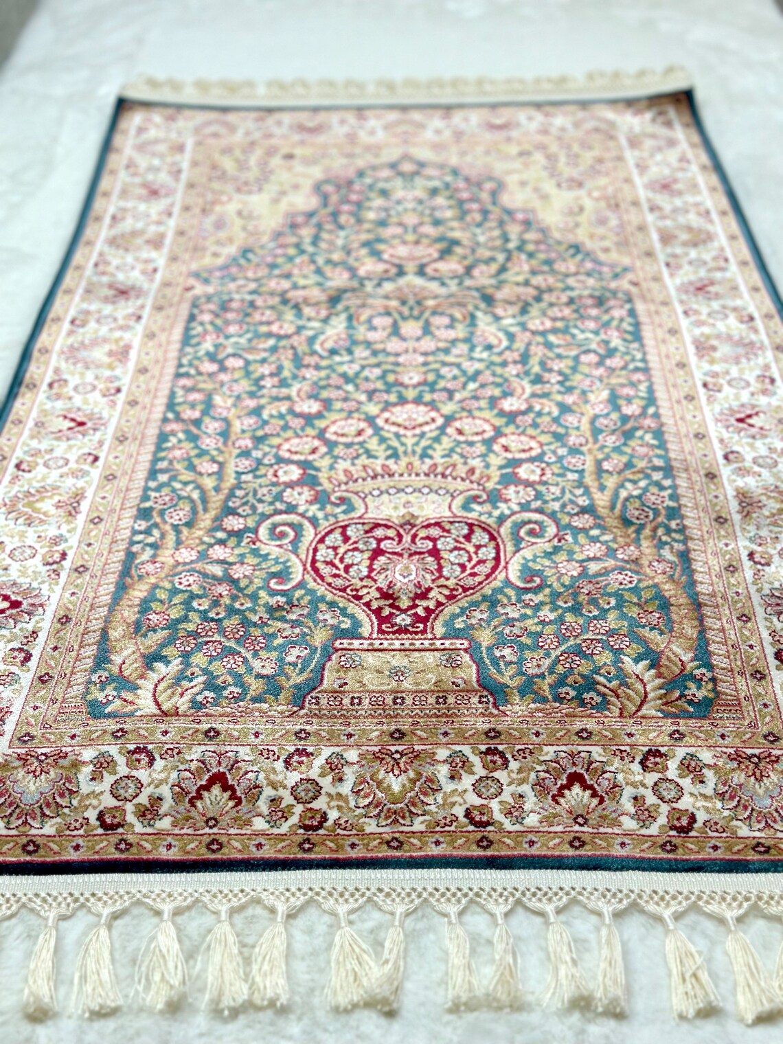 Silk Bamboo Prayer Mat, Luxury Muslim Prayer Rug, Islamic Prayer Mat ...
