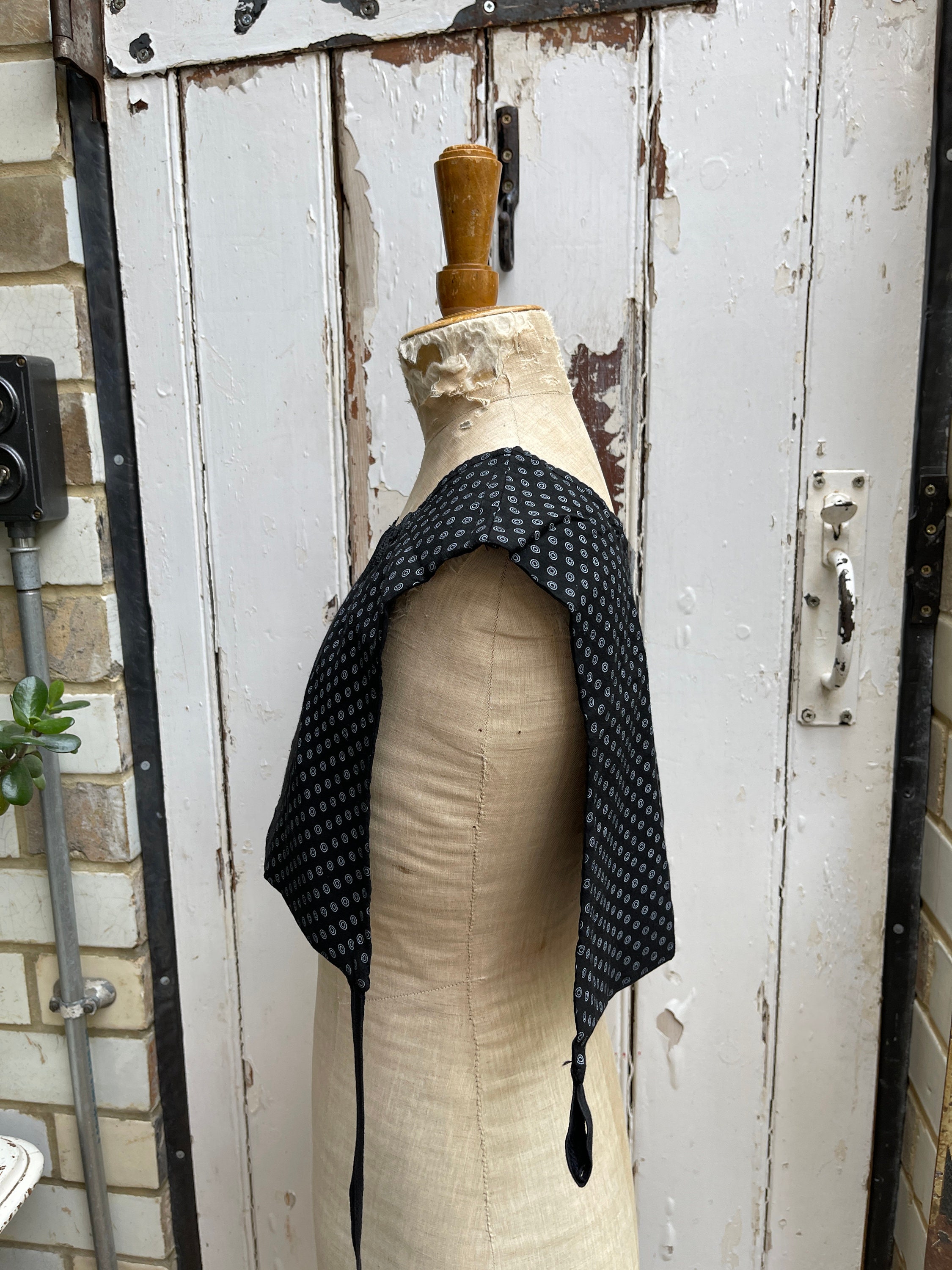 Antique Dutch Handmade Black and White Patterned Silk Cotton Bib Tabard ...