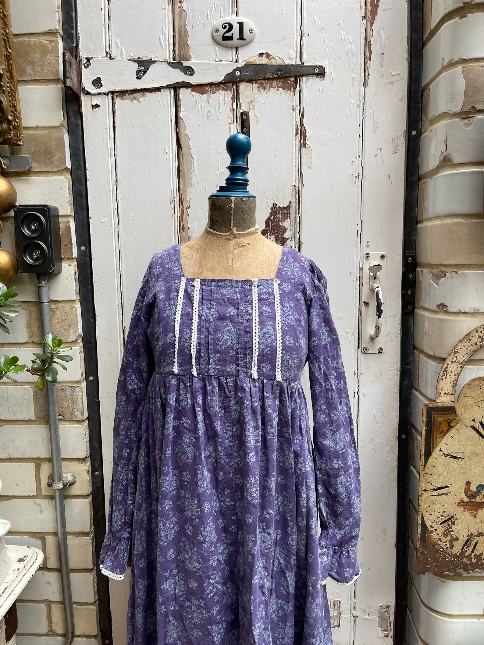 Vintage Laura Ashley 70s Dyers and Printers Wales Long Purple Cotton ...