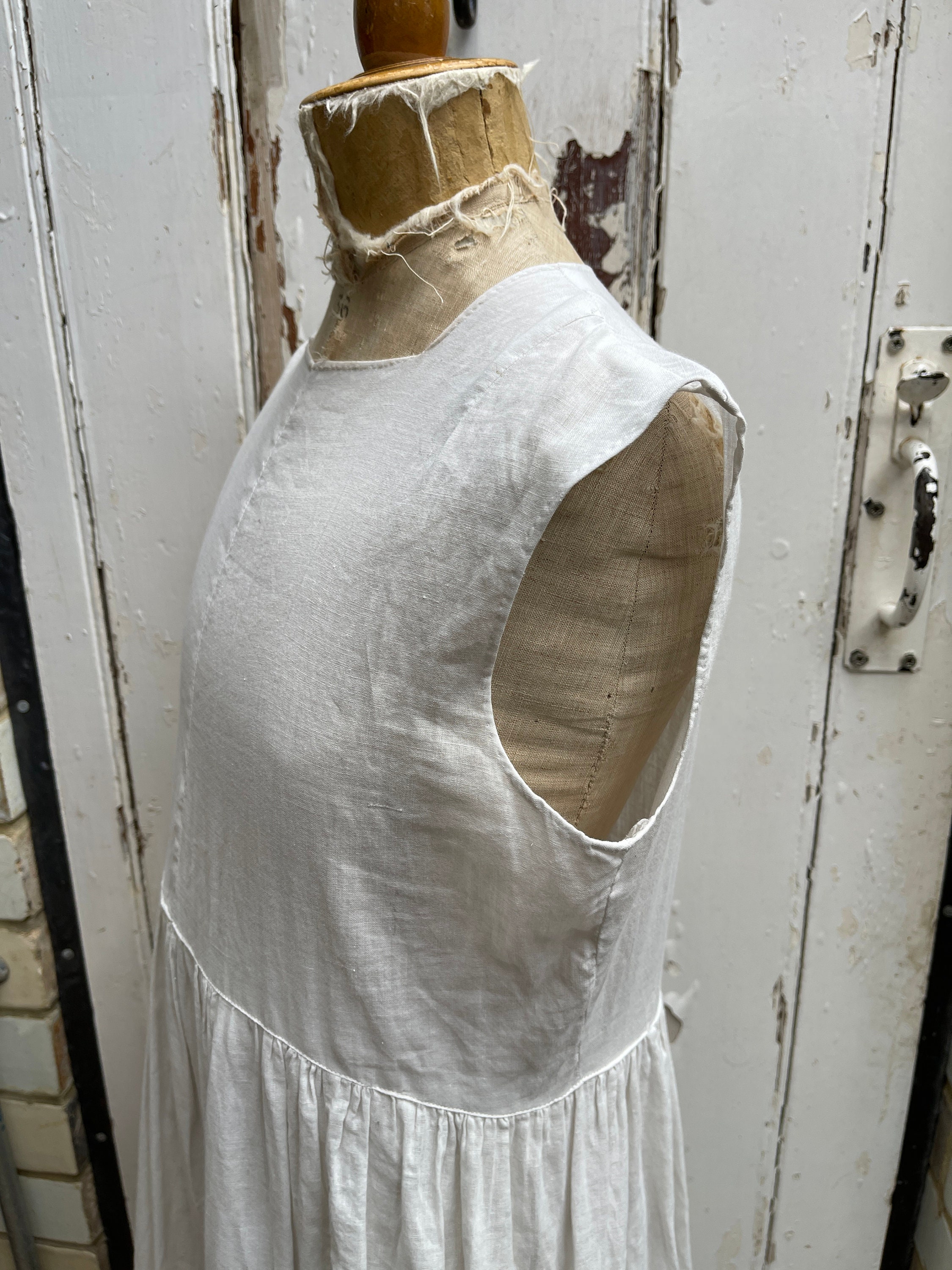 Antique Handmade Plain White Cotton Shift Dress With Double Layer Hem ...