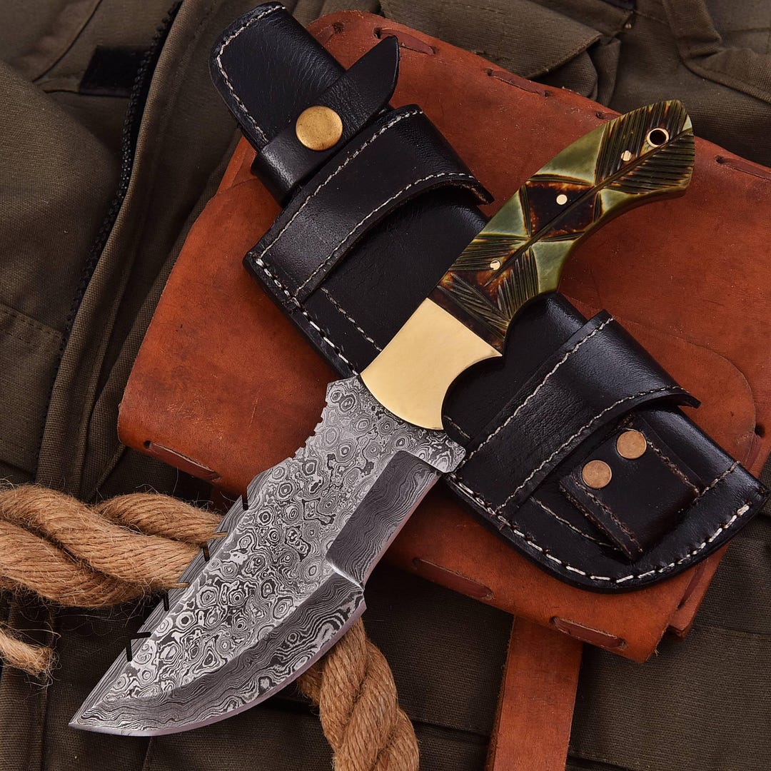 10 Damascus Handmade Tracker Knife, Damascus Steel Hunting Knife, Camel ...