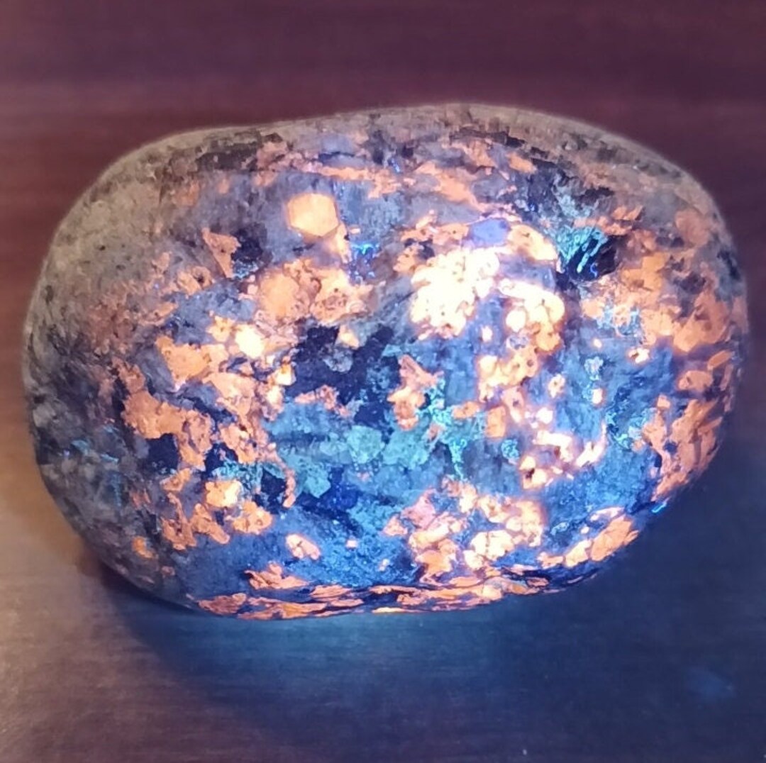 YOOPERLITE With BLUE and Orange UV Reactive Lake Erie Sodalite - Etsy