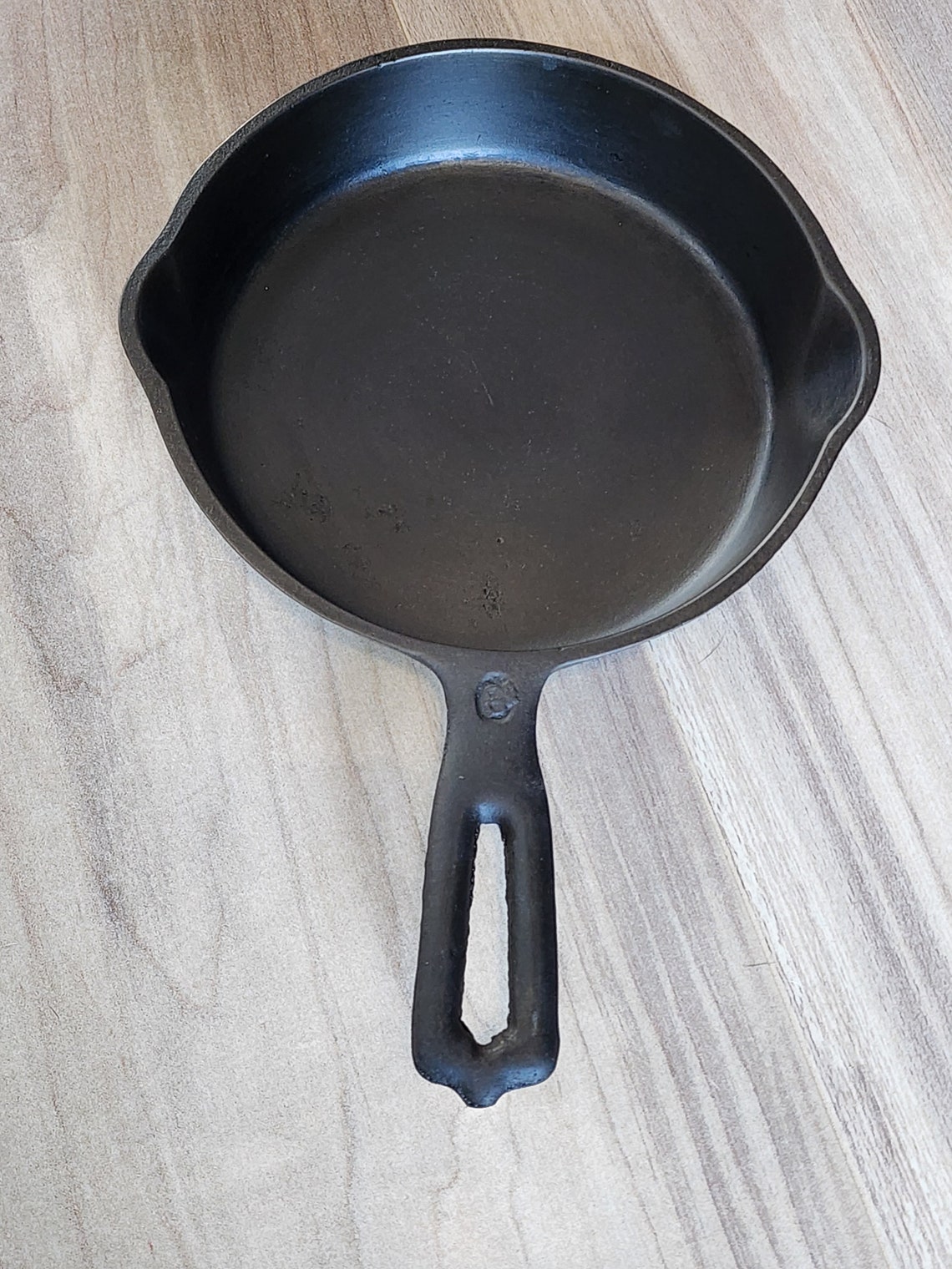 RARE Wapak Indian Head Skillet With Makers Mark 1, Size 3-CRISP LOGO ...