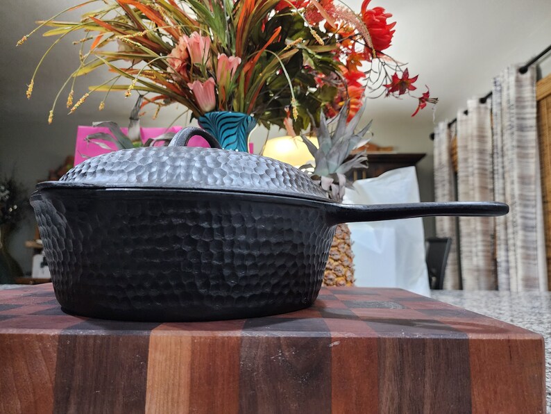 Chicago Hardware Foundry CHF DEEP Hammered Deep Skillet 89B With Lid - Etsy