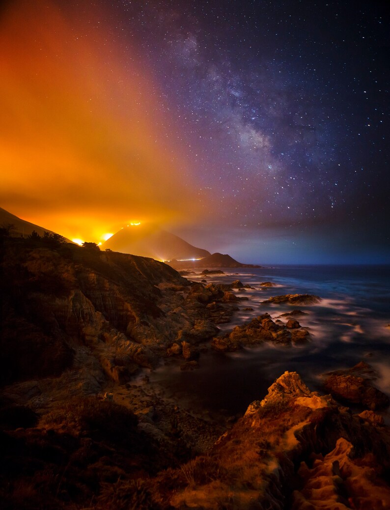 Wildfire in Big Sur, the Second Night of the Soberanes Fire With the ...