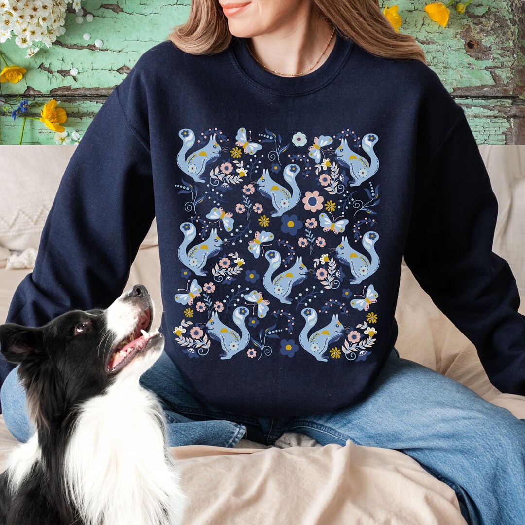 Cottagecore Squirrel Sweatshirt, Squirrel Mom Gift, Squirrel Sweater ...