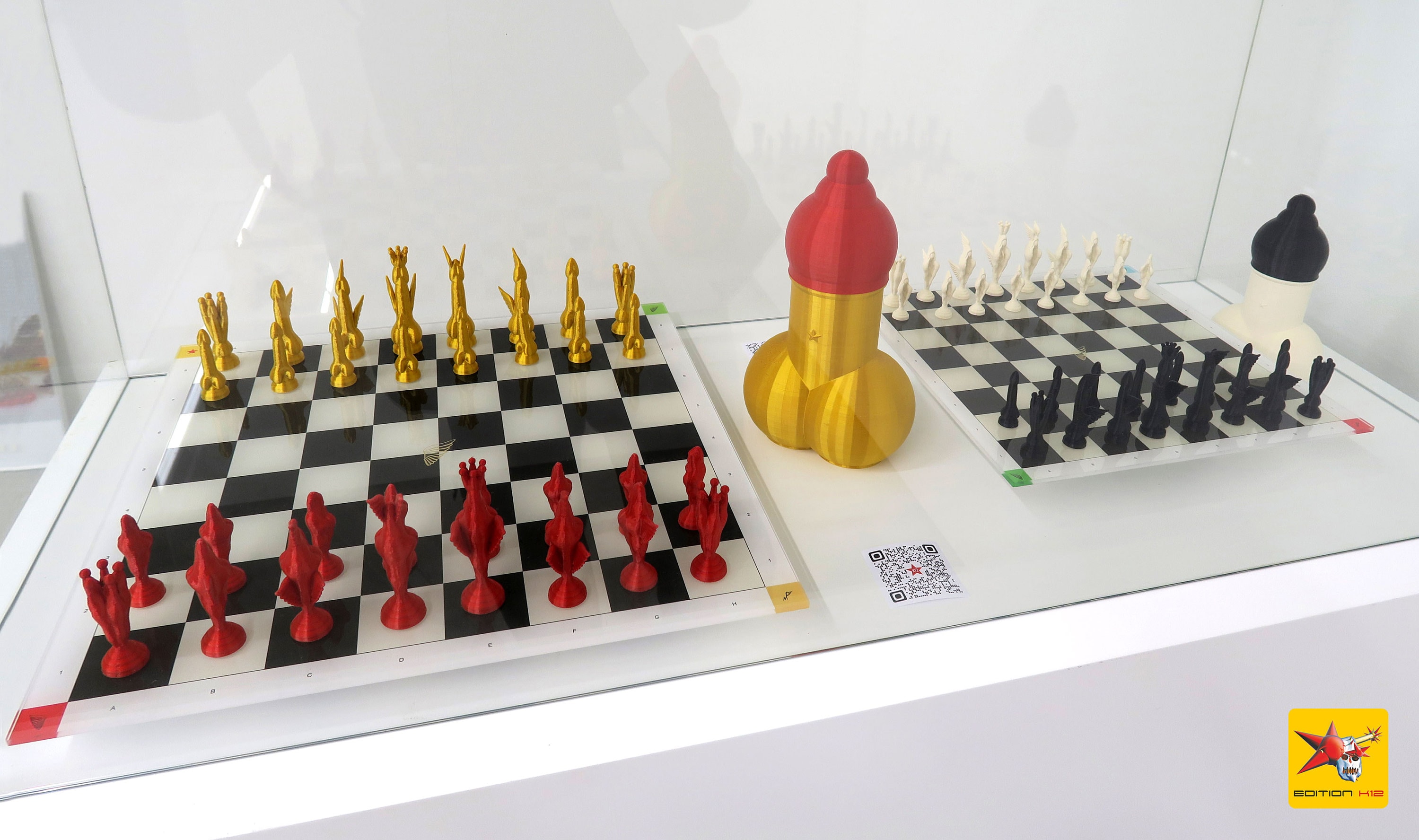 Erotic Chess Set ERO Chess, First Gender Chess Game, 32 Chess Pieces ...