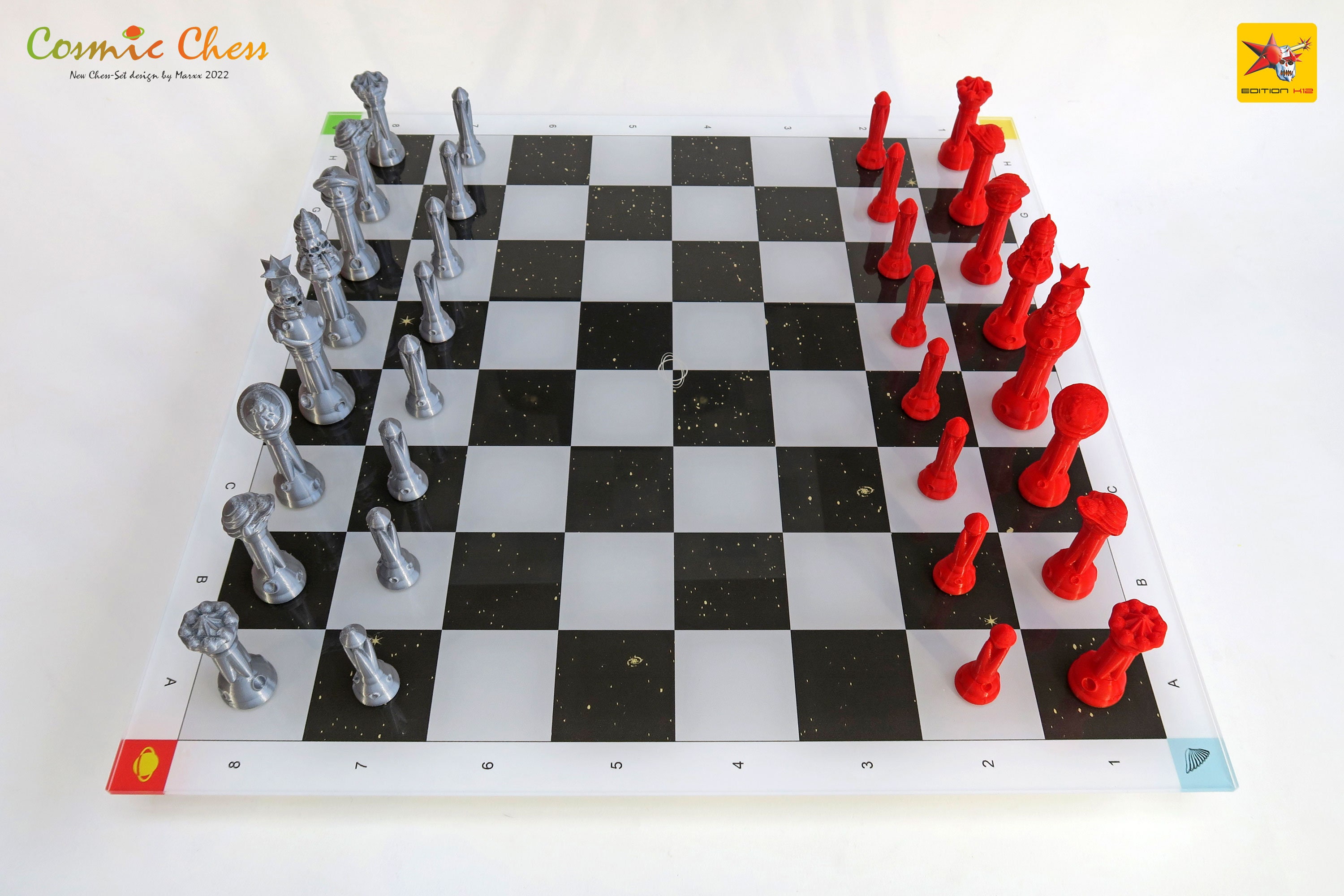 COSMIC CHESS Modern Chess Set Size M, 32 Figures, a Figure Box planet ...