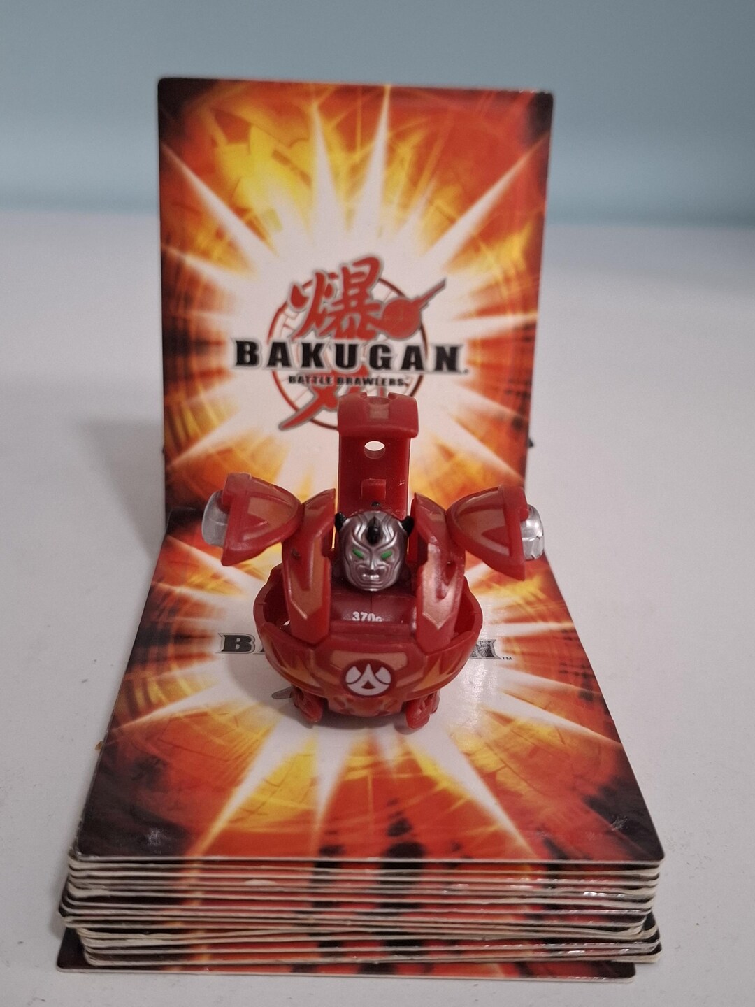 Bakugan Pyrus Warius 50% - Etsy