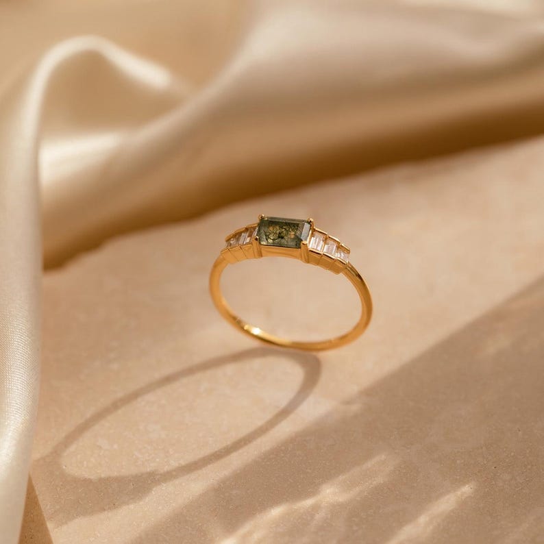 Anillo de compromiso de ágata musgosa radiante: moissanita talla ...